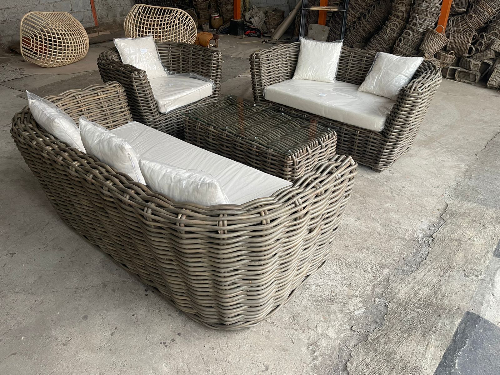 About Us - Aesthetic Rattan